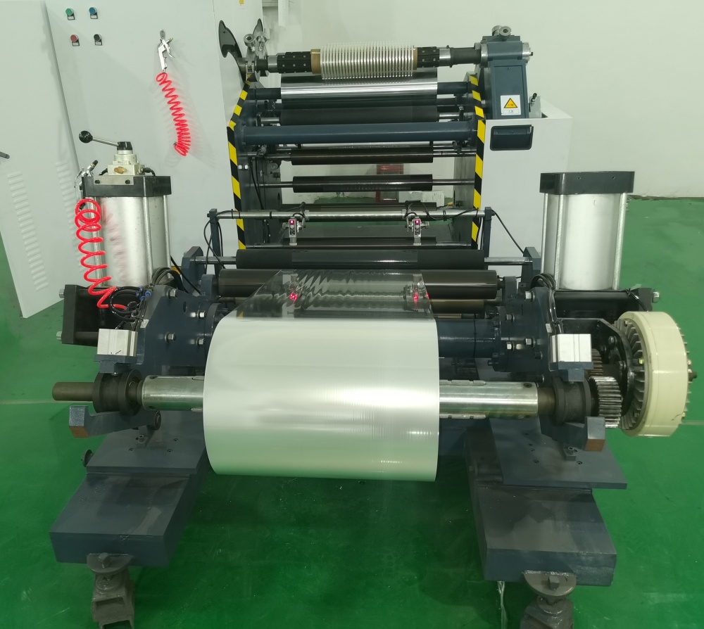 Automatic high speed plastic film slitting machine from China ...